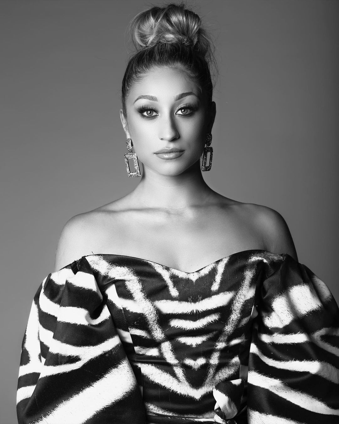 Briar Nolet Age, Wiki, Family, Education, Boyfriend, Affairs & More ...