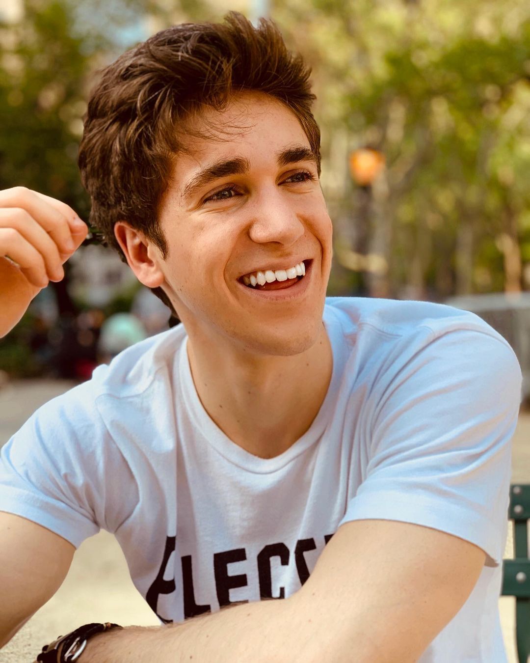 Myles Erlick Age, Wiki, Family, Education, Girlfriend, Income